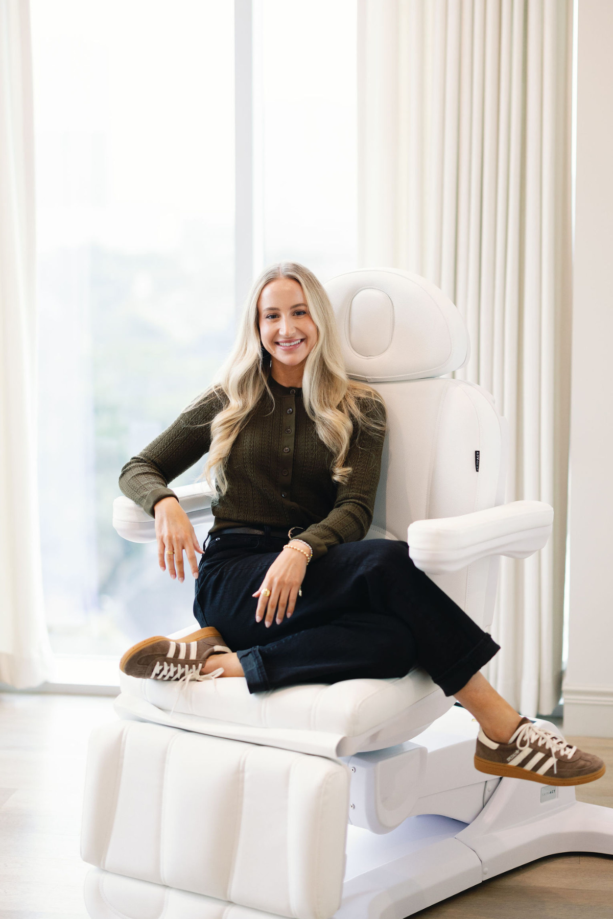 Moxi vs. BBL Photofacial — What’s the Difference? • Skin Pharm